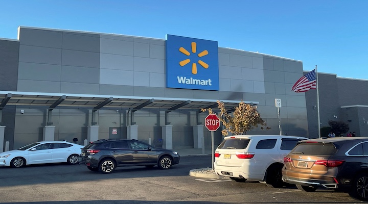 China's commerce ministry meets with Walmart on supplier pricing ...